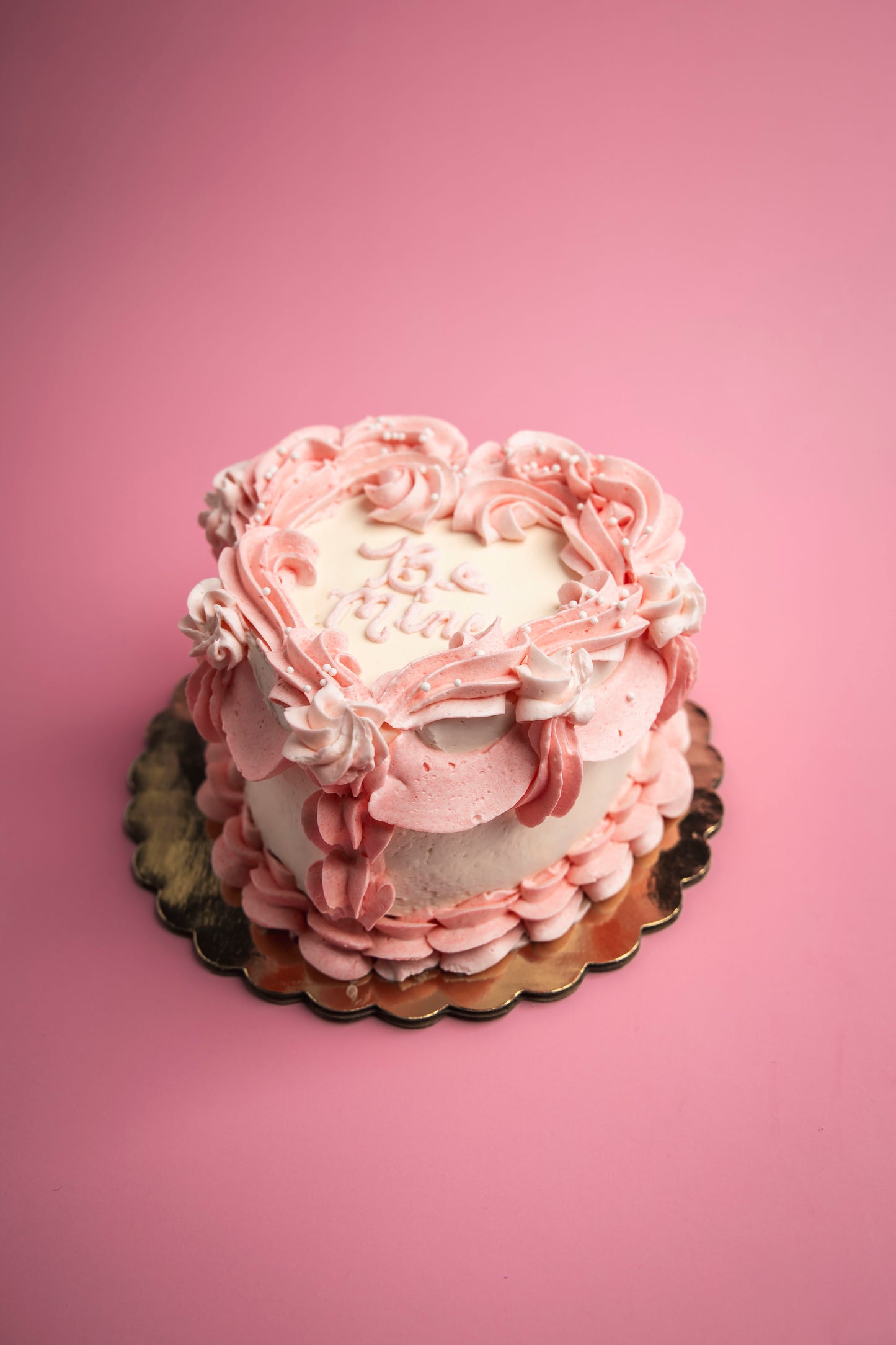 Lil' Vintage Heart Cake - VANILLA – Bakery Lorraine